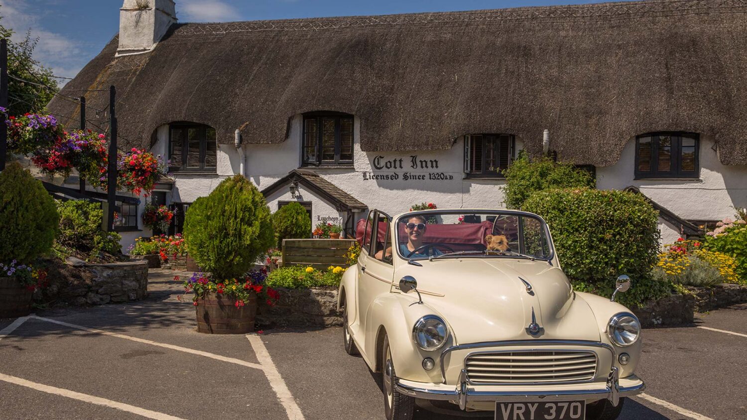 Luxury B&B Totnes, Dartington near Totnes - The Cott Inn